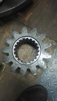 China DH258 DH300-5 Swing Shaft Pinion Swing Motor Reduction Gear Box Device Excavator Spare Parts for sale