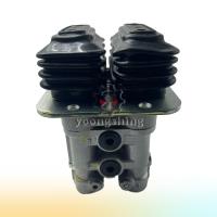 China Precision Control Excavator Foot Pedal Valve Travel Control Lever For Komatsu for sale