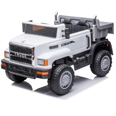 China 12V Ride On Tractor Truck Car for Kids Plastic Material Remote Control Included 121x71x71cm for sale