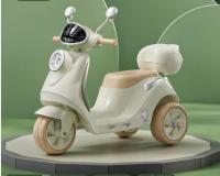 China PP Plastic 6V Electric Ride On Motorcycle for Kids with Storage Box and Lights 3 Wheels for sale