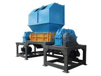 China 1500L/H Double Shaft Shredder for Plastic Crushing and Wood Shredder Grinder Crusher for sale