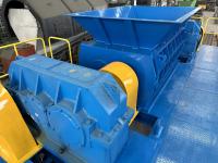 China Double Shaft Shredder for Metal Plastic Recycling 5000KG Weight 1-10 Cm Final Product for sale