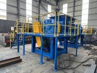 China Plastic Shredder Machine Hydraulic Wood Scrap Double Shaft Shredder for Organic Waste for sale