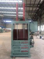 China Vertical Hydraulic Baling Machine 1600*1900*3300mm Overall Size Ideal for Food Beverage for sale