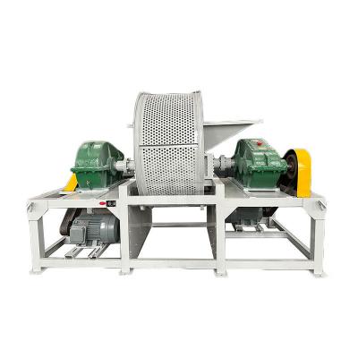 China Plastic Rubber Double Shaft Tire Shredder Machinery 5000 kg Weight Support Customization for sale