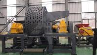 China Customized Voltage Waste Tire Tyre Shredder with Double Shaft in South Africa for sale