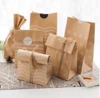 China Flat Bottomed Folding Paper Packaging For Take Away Sandwich for sale