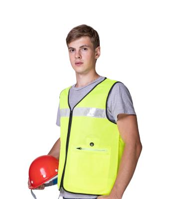 China Men's Outdoor Cooling Safety Vest for Summer Water Circulation and Comfort for sale