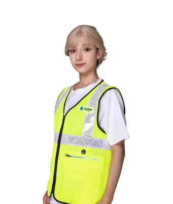 China TPU Wear-resistant Mesh Fabric Outdoor Duty Water Cycle Cooling Vest for High Standar for sale
