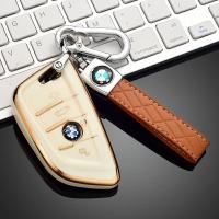 China Fadeless Leather Car Keychain Holder Zinc Alloy Fashionable for sale