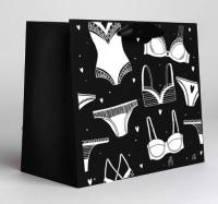 China Reusable Boutique Paper Shopping Bags Custom Logo With Handle For Retail Business for sale
