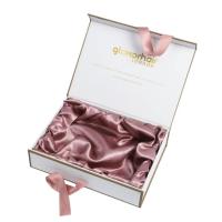 China Silk Lining Magnet Rigid Candle Gift Paper Packaging Box With Logo for sale