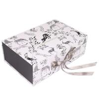 China Customized Printing Clothes Packaging Box Cardboard Magnet Folding Boxes Gift Box With Ribbon For Christmas for sale