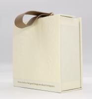 China Pretty White Cardboard Rigid Gift Boxes Jewellery Presentation Box With Handle for sale