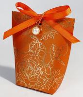 China Customized Creative High-end Wedding Candy Paper Packaging Box Pearl Hot Stamping Champagne Color Souvenir Gift Box for sale