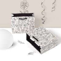 China Wedding Gift Bag Small Medium And Large Simple White Card Birthday Gift Paper Handbag for sale