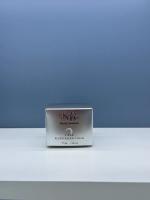 China Elegant White Card Paper Box For Face Cream And Skincare Products Custom Logo for sale