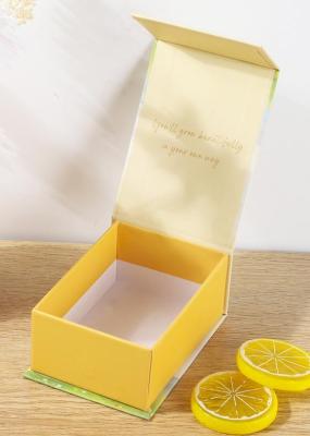 China Custom Rectangular Magnetic Gift Boxes With Flip Lid Luxury Paper Packaging For Perfume Keychains And Birthday Gifts for sale