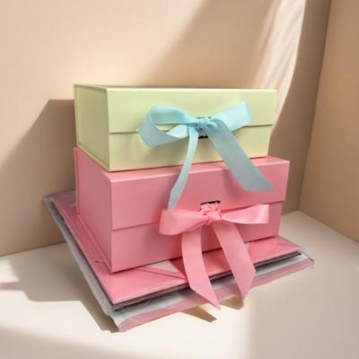 China Premium Custom Foldable Cosmetic Gift Boxes With Magnetic Closure Rigid Packaging Manufacturer for sale