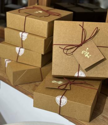 China Kraft Paper Gift Boxes For Afternoon Tea Empty Recyclable Packaging For Treats Favors for sale