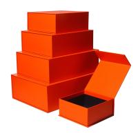 China Customizable Kraft White Gift Boxes Eco Friendly Packaging With One Stop Service for sale