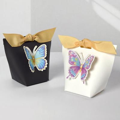 China Elegant European Wedding Favor Box with Floral Lace and 3D Butterfly for sale