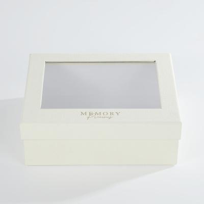 China Luxury Wedding Favor Box with Clear Window Sky Earth Lid for sale