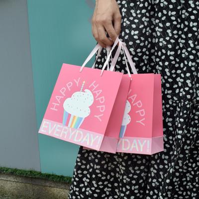 China Pink Cute Cartoon Ice Cream English Letters Baking Packaging Bag Paper Hand-Held Packaging Bag for sale