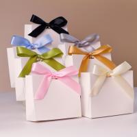 China Customizable Birthday Gift Bags with Colorful Ribbons for sale