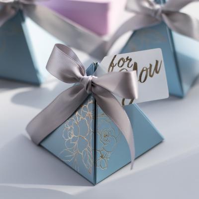 China Pyramid Wedding Favor Boxes Premium Fog Blue with Gold Floral Patterns Luxury Guest Gift Packaging for sale