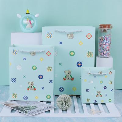 China Teddy Bear Gift Bag Set Ins Style Birthday Valentine's Packaging Rope Handles for sale