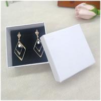 China Jewelry Packaging Box Custom Color Box Gift Box World Box Small Paper Box Bracelet Packaging Box for sale