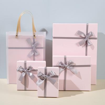 China Bow Decoration Gift Box Wholesale Birthday Gift Box Cosmetics Custom Packaging Gift Box for sale