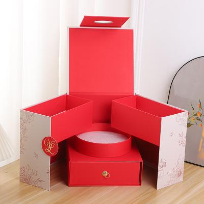 China Double Door Ribbon Wedding Favor Box Premium Chinese Red Gift Packaging Large Capacity Floral Butterfly Design for sale