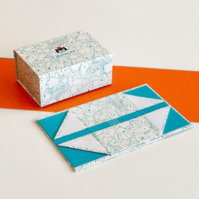 China Cute Flip Top Folding Gift Box For Candy Jewelry Cosmetics Custom And Print for sale