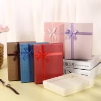 China Simple Large Size Jewelry Box With Lid And Exquisite Jewelry Packaging Box With Bow Ribbon Gift Box for sale
