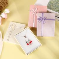 China Simple Large Size Jewelry Box With Lid And Exquisite Jewelry Packaging Box With Bow Ribbon Gift Box for sale