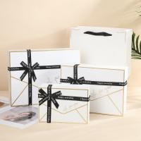 China New Exquisite Gift Box With Bow Creative Design For Holiday Clothing And Cosmetics Gift Packaging for sale