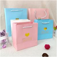 China Gold-Stamped Heart Jewelry Handbag Gift Bag Souvenir Handbag Small Gift Bag Paper Bag Packaging for sale