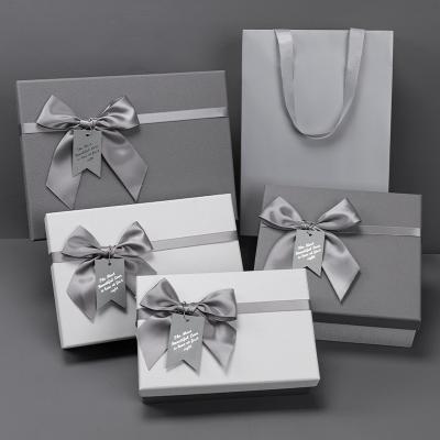 China Premium Gray Gift Box Set Luxury Satin Ribbon Packaging Birthday  Special Occasion Presentation for sale