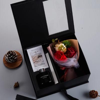 China Premium Windowed Box Wedding Favor Packaging Acetate Viewing Panel Customizable Gift Presentation for sale
