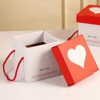 China Love Hand-Held Gift Box Valentine'S Day Square Snack Packaging Box Candy Heart-Shaped Paper Box for sale