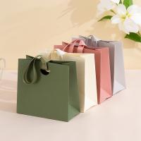 China Simple Paper Bag Handbag Gift Packaging Bag Jewelry Gift Hard Bottom Tote Paper Bag for sale