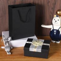 China Customizable Gold Foil Gift Box With Top And Bottom Lid For Fashionable Gift Packaging And Jewelry Gift Box for sale