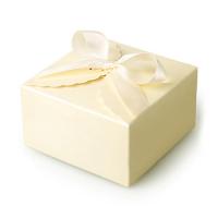 China White Cardboard Soap Handmade Gift Square Gift Box Spot Simple Baked Candy Folding Paper Box for sale