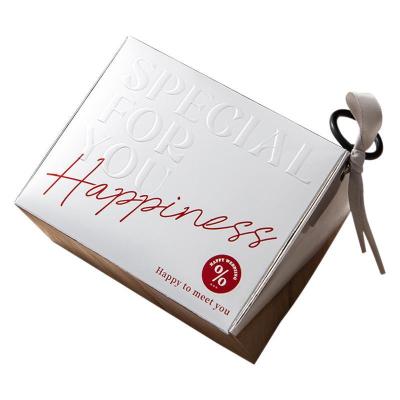 China Custom Printed Cardboard Boxes Wedding Return Gift Box Magenta Candy Box Wedding Souvenir Gift Box With Laser  Effect Packaging for sale