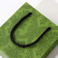 China Manufacturers Wholesale Jewelry Box Packaging Bags Cosmetics Paper Handbags Packaging Gift Bags for sale