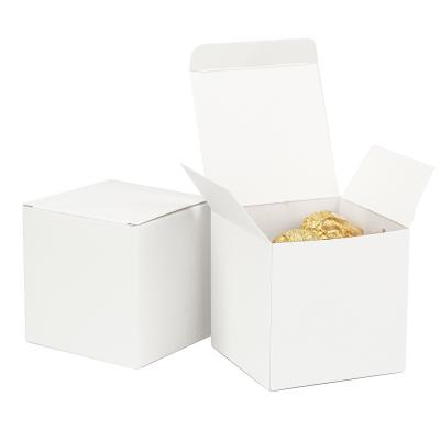 China Premium Gift Box Set Small Flip Top White Cardstock Luxury Candy Boxes Gold Foil Accent Party Favors Event Souvenirs for sale
