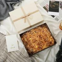 China Simple Gift Packaging Box Empty Box Universal Photo Frame Scarf Top And Bottom Cover Gift Box Wholesale for sale