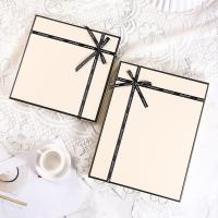 China Scarf Packaging Box Clothing Packaging Gift Box Top And Bottom Cover Beige Simple Gift Box for sale